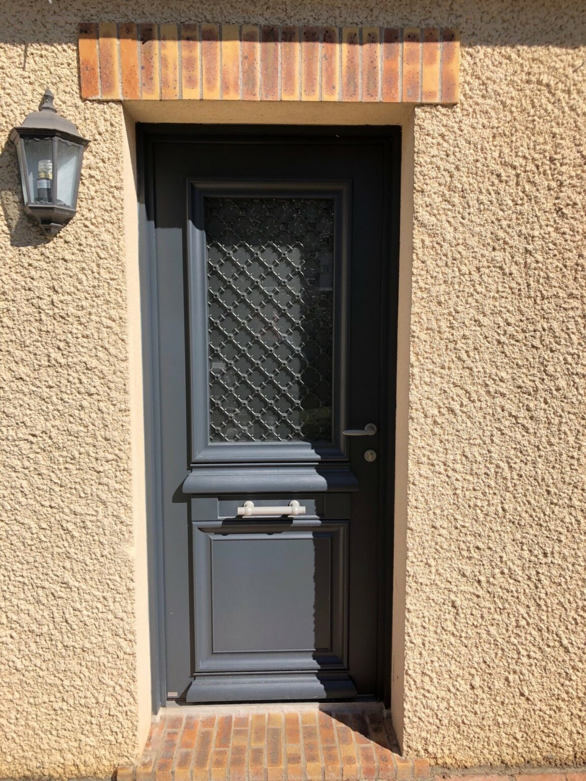 Porte d'entrée ATHENA / Menuiseries Millet